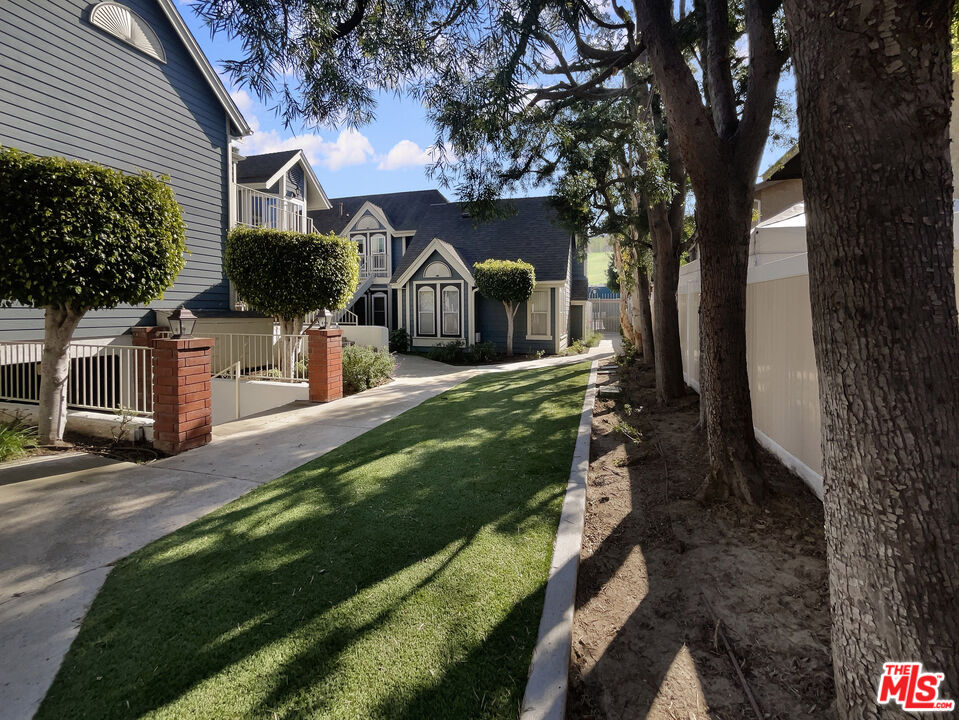 Costa Mesa, CA - Luxury Homes for Sale | William Pierce Luxury Real Estate